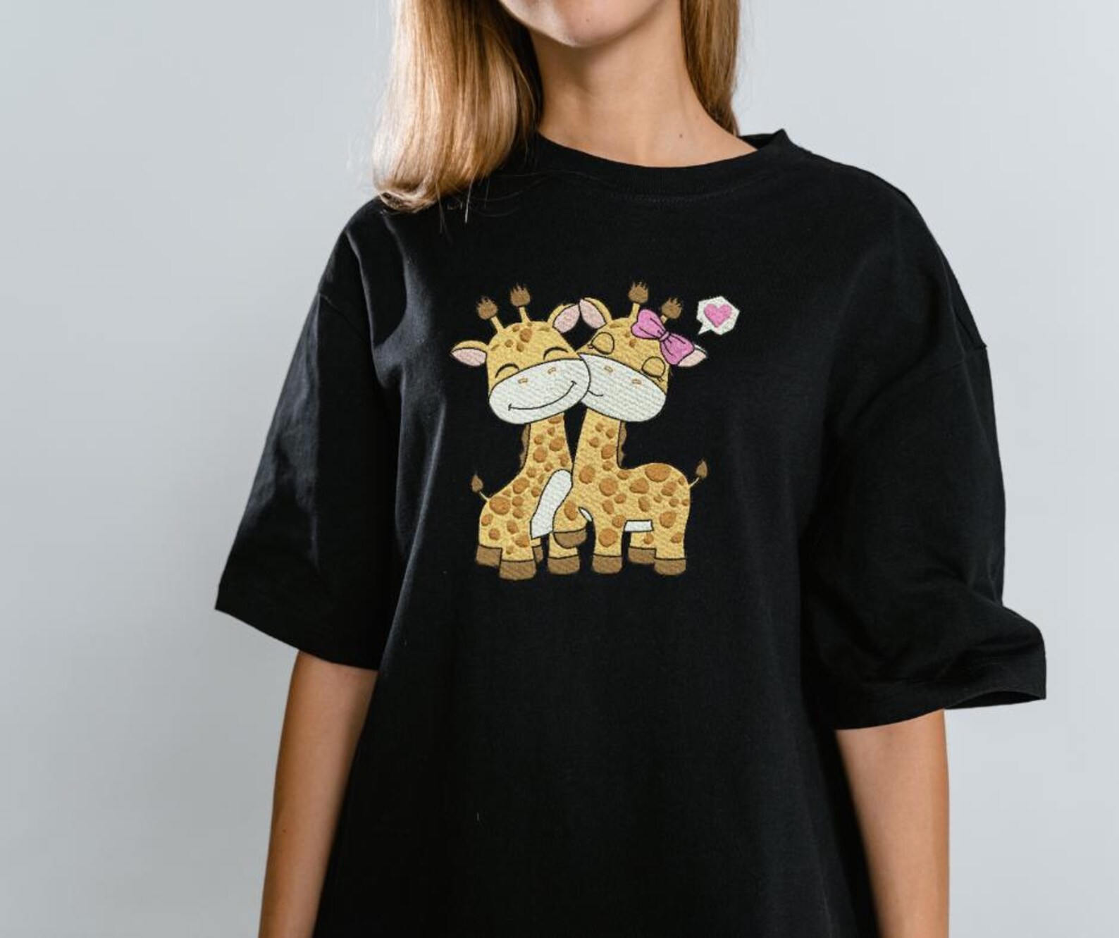 Giraffe Embroidery Design, Flower Giraffe Embroidery, Cute Giraffe ...