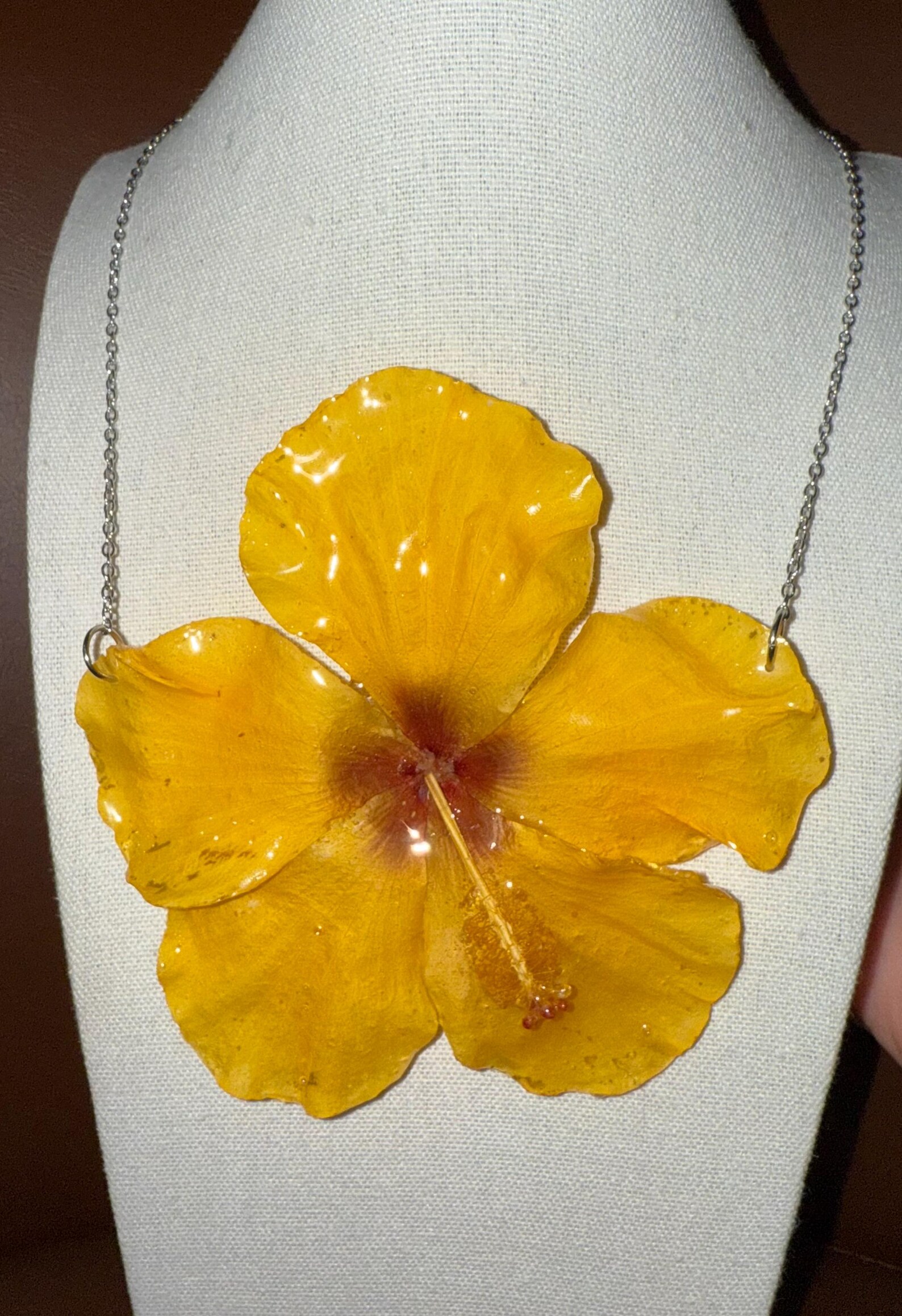 Real Orchid and Hibiscus Necklace in Resin - Etsy