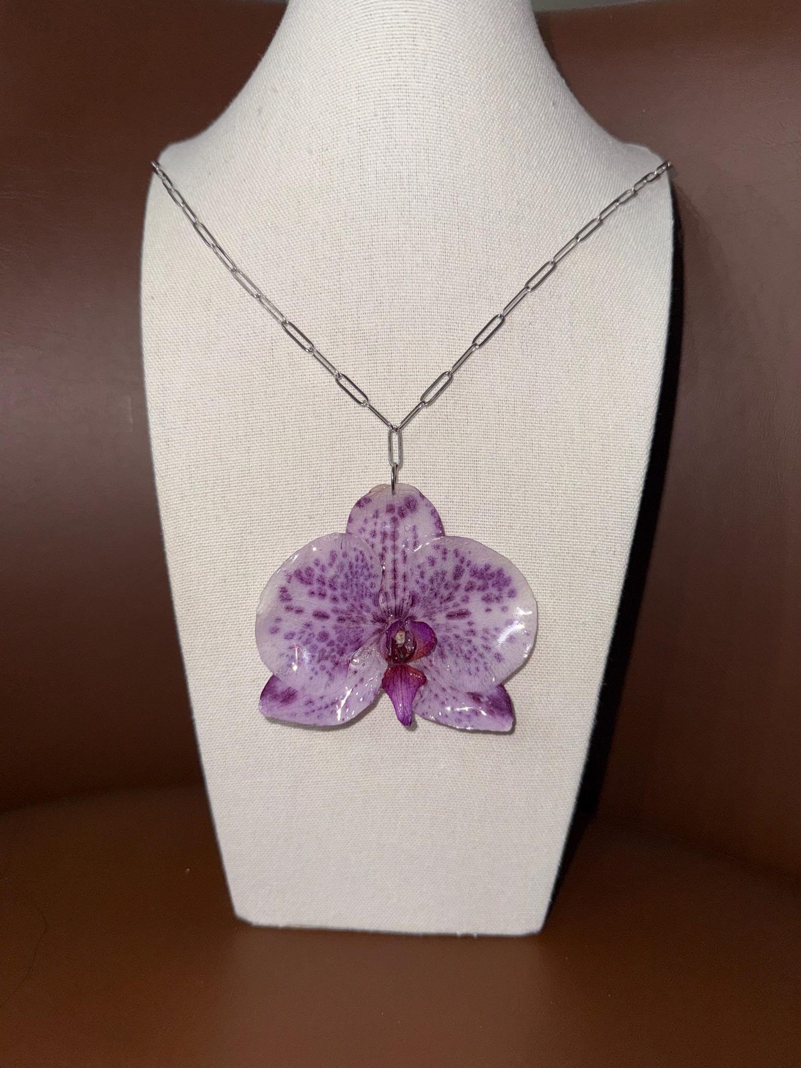 Real Orchid and Hibiscus Necklace in Resin - Etsy