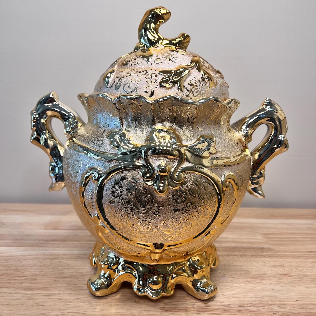 Oshun Porcelain Tureen: Yellow Gold Orisha Potiche - Etsy