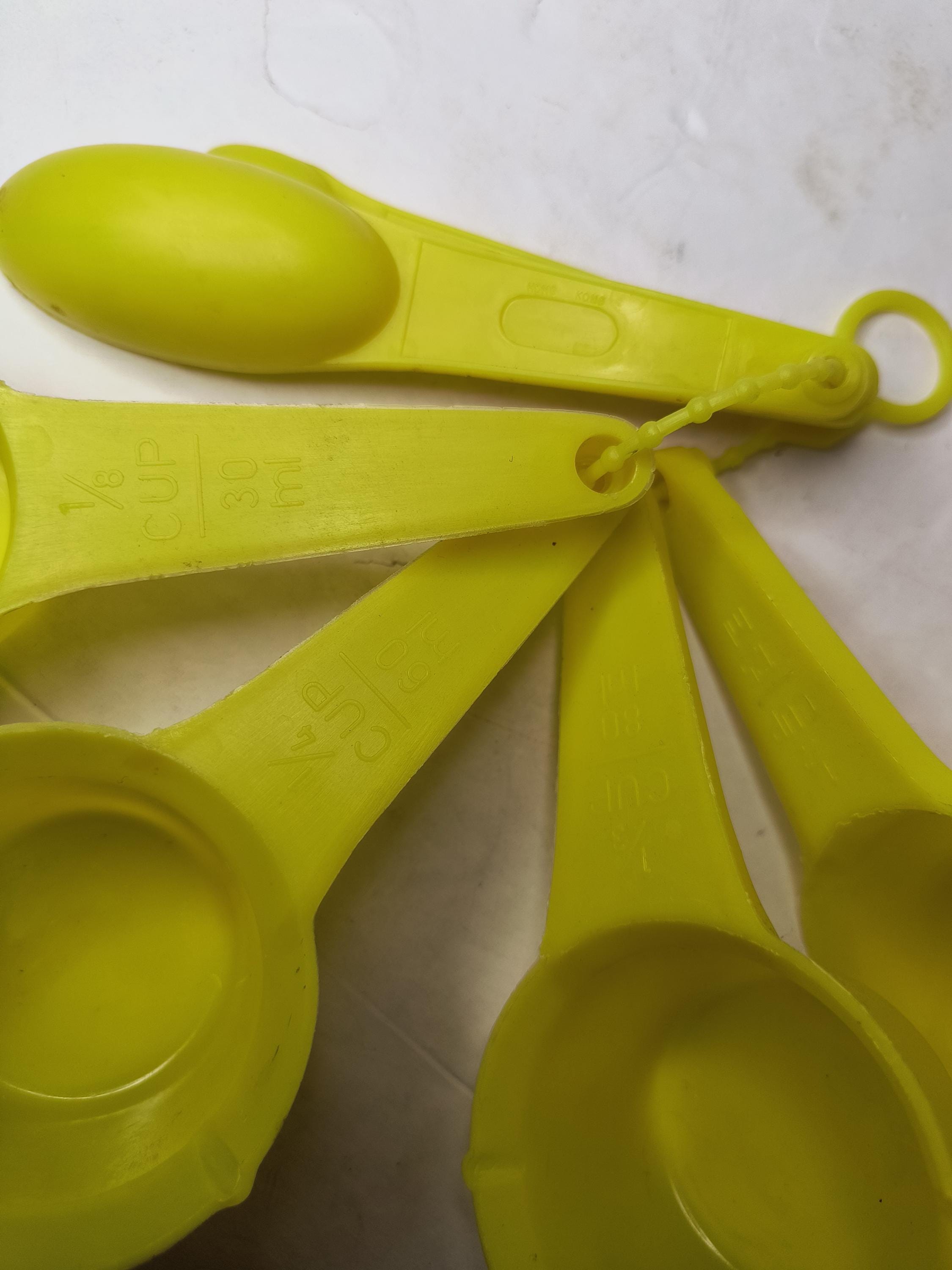 Vintage Foley Yellow Measuring Cups & Spoons 10 Pieces - Etsy