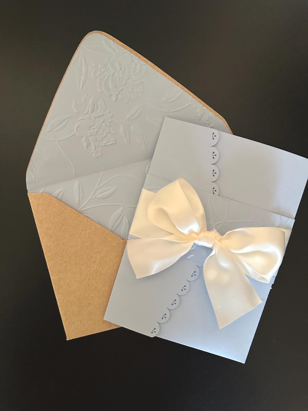 Embossed Floral Envelope Liners & Belly Bands for A7 Invitations ...