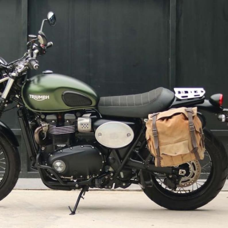 Triumph Street Scrambler 900 Pannier Rack (single) BLACK (carb 2006 ...