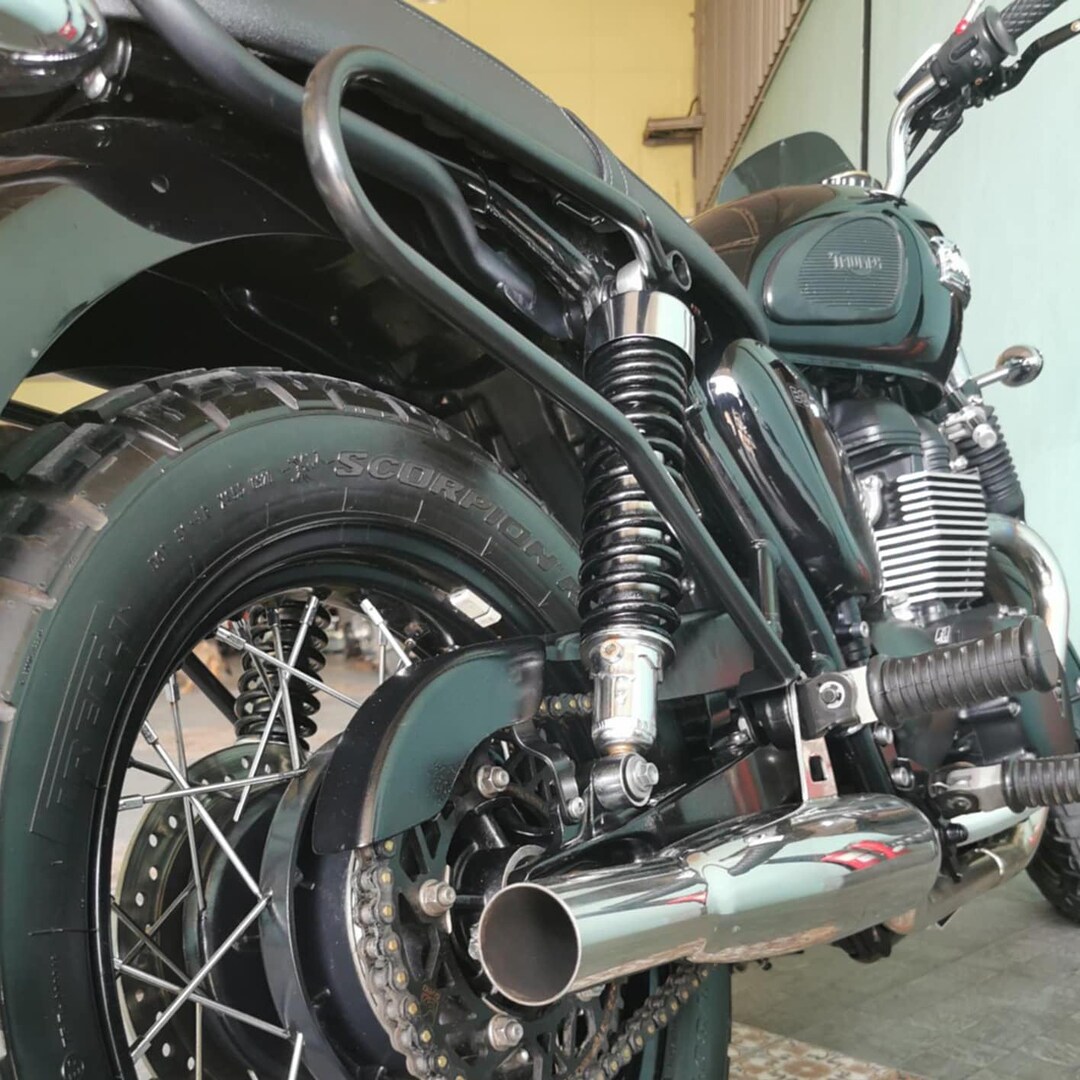 Triumph Bonneville T120 T100 Pannier Rack (PAIR) BLACK (T100 T120 Carb ...