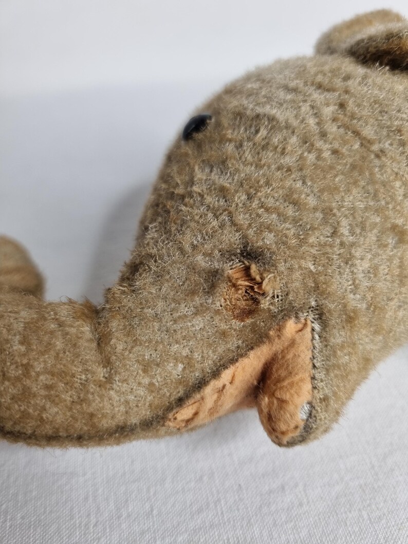 Vintage Plush Elephant With Red Felt Saddle – C.1950, 22 Cm - Etsy