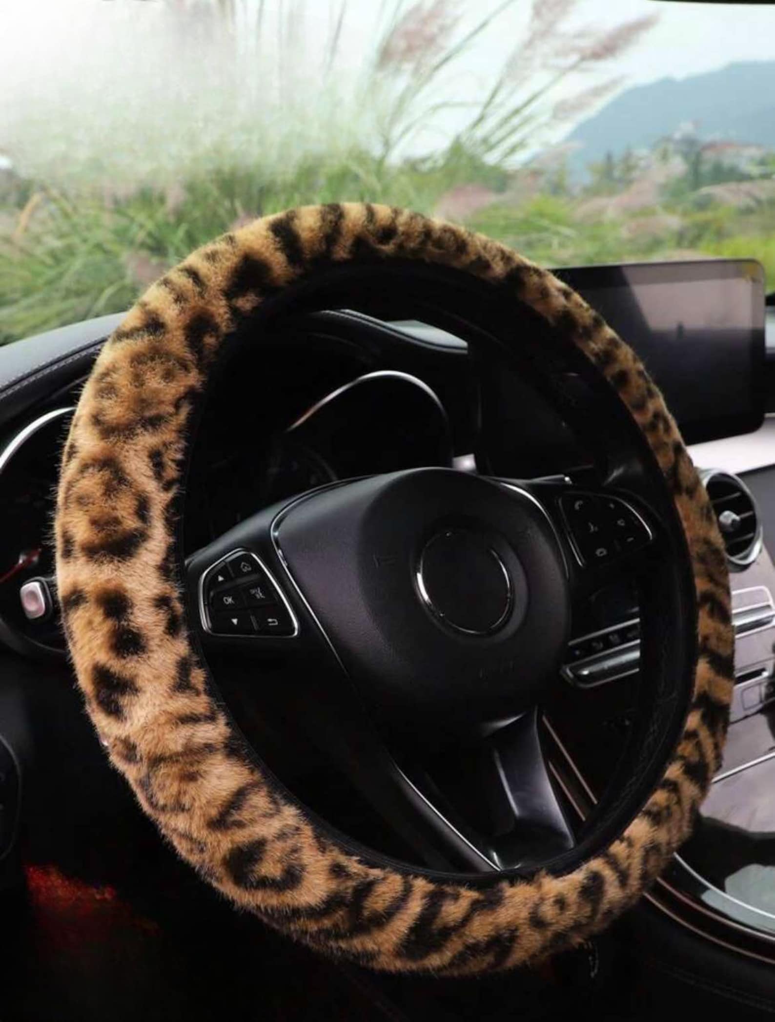 Fluffy Steering Wheel Cover