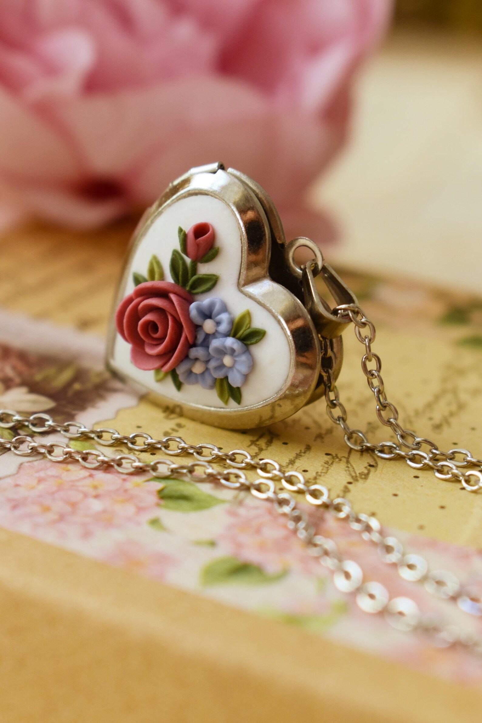 Floral Heart Photo Locket, Antique Vintage Necklace With Delicate ...