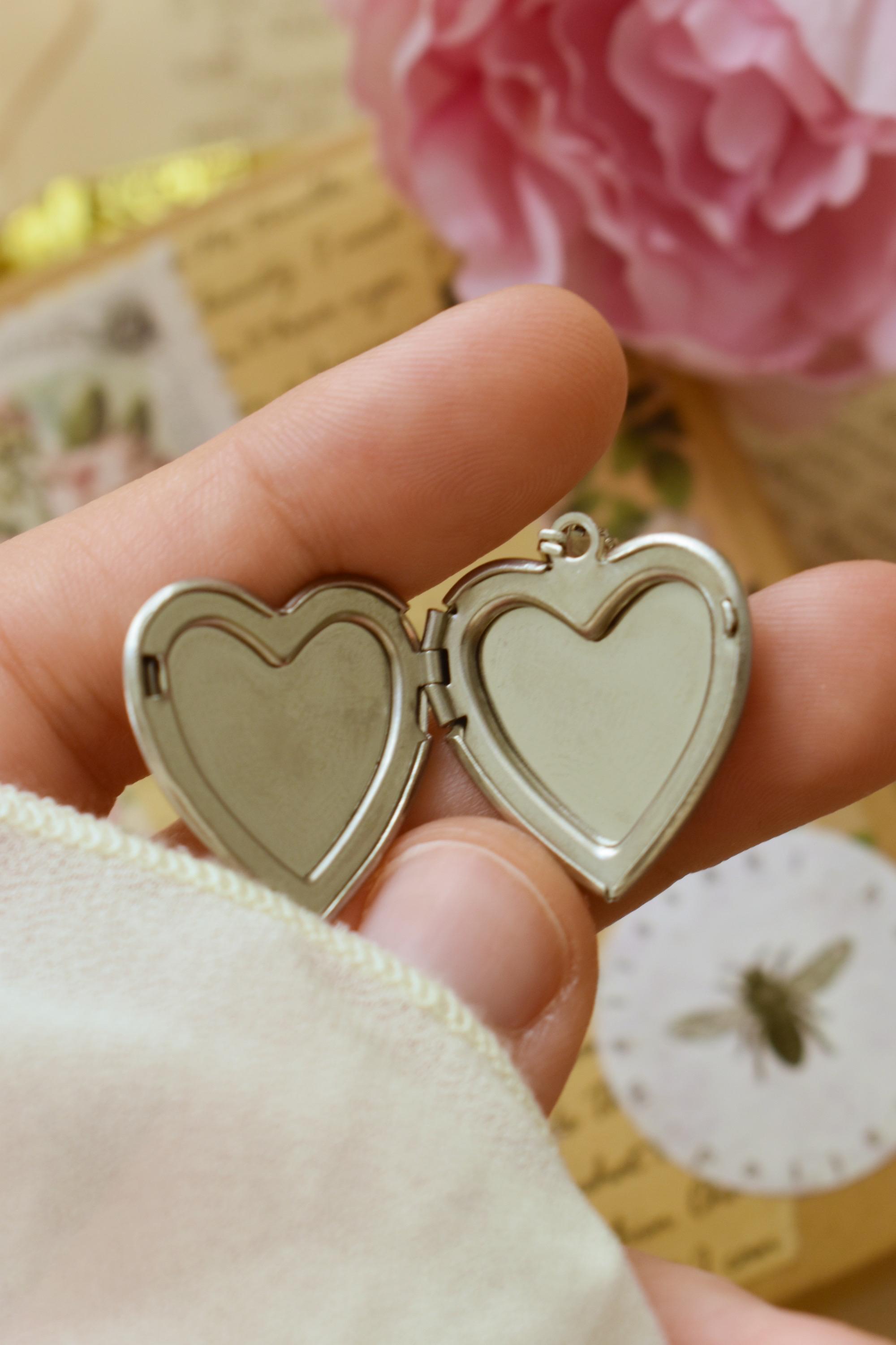 Floral Heart Photo Locket, Antique Vintage Necklace With Delicate ...