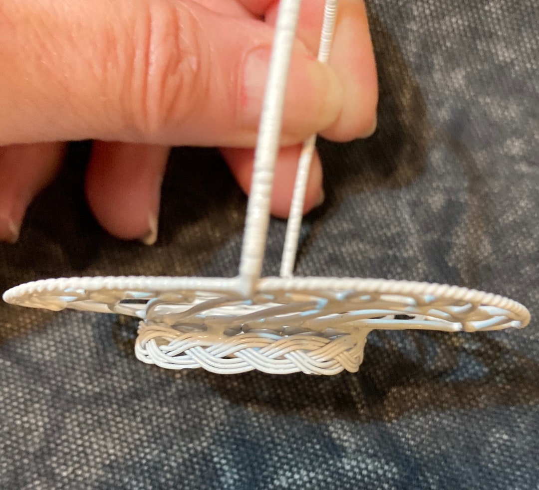 4 Miniature White Metal Filigree Baskets - Etsy