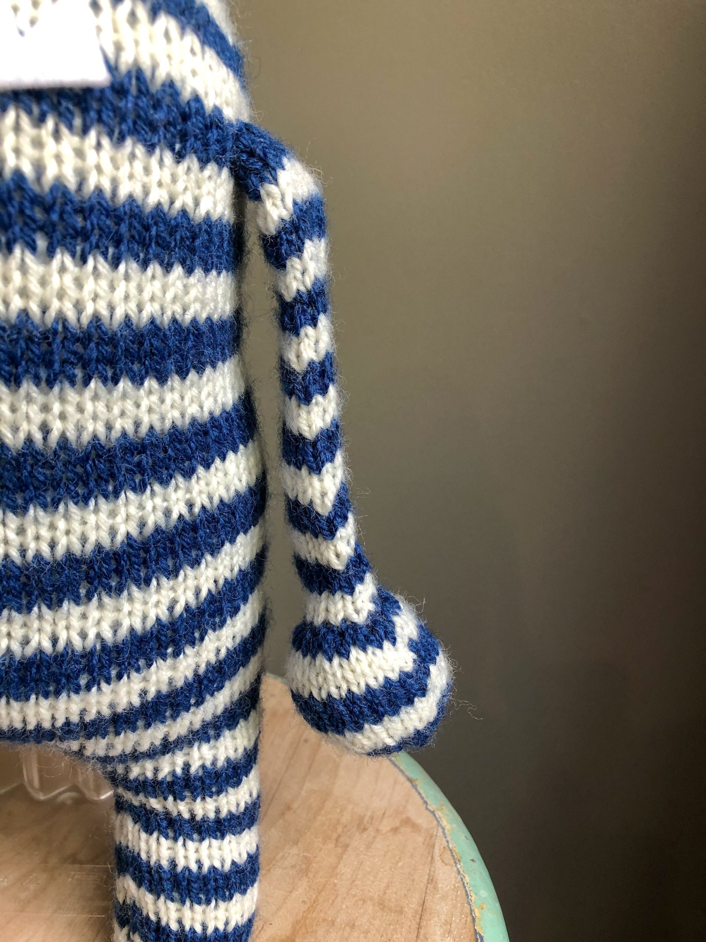 Gort the Gym Bag Monster // Monster Stuffed Animal Rayas azules y ...