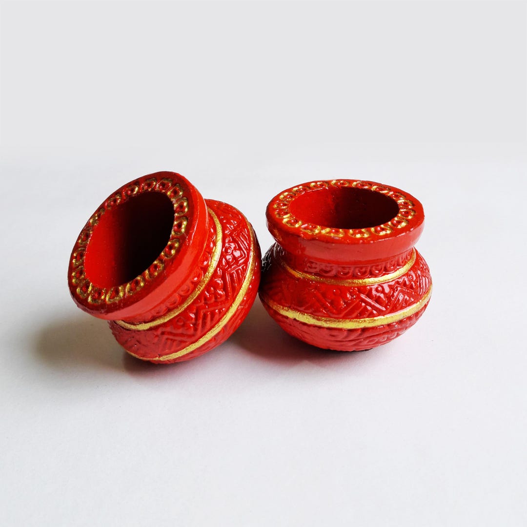 Handcrafted Terracotta Kalash Pot, Red & Gold Puja Decor, Decorative ...
