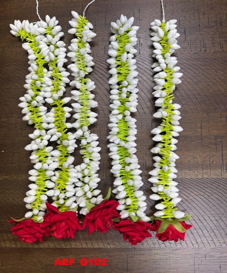 Handmade Floral Hair Gajra: Traditional Indian Hair Accessory - Etsy