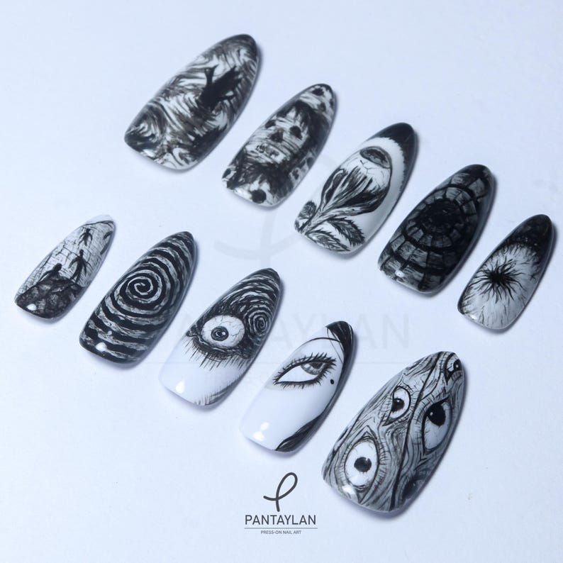 JUNJI ITO Tomie Uzumaki Monochrome Hand Painted - Handmade Press on ...