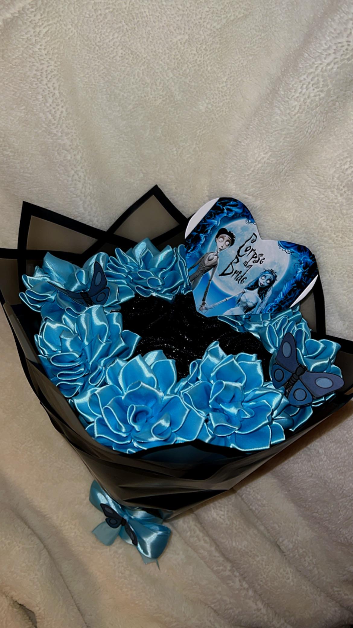 12 CT Corpse’s Bride Themed Bouquet - Etsy