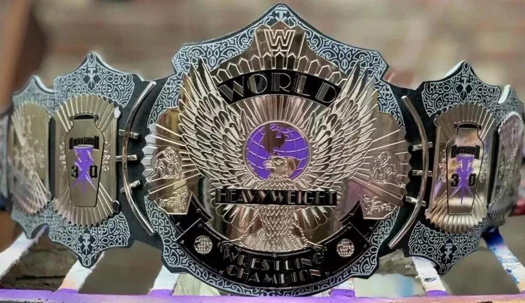 Big Undertaker 30 Years "signature Series" Championship Replica Title ...