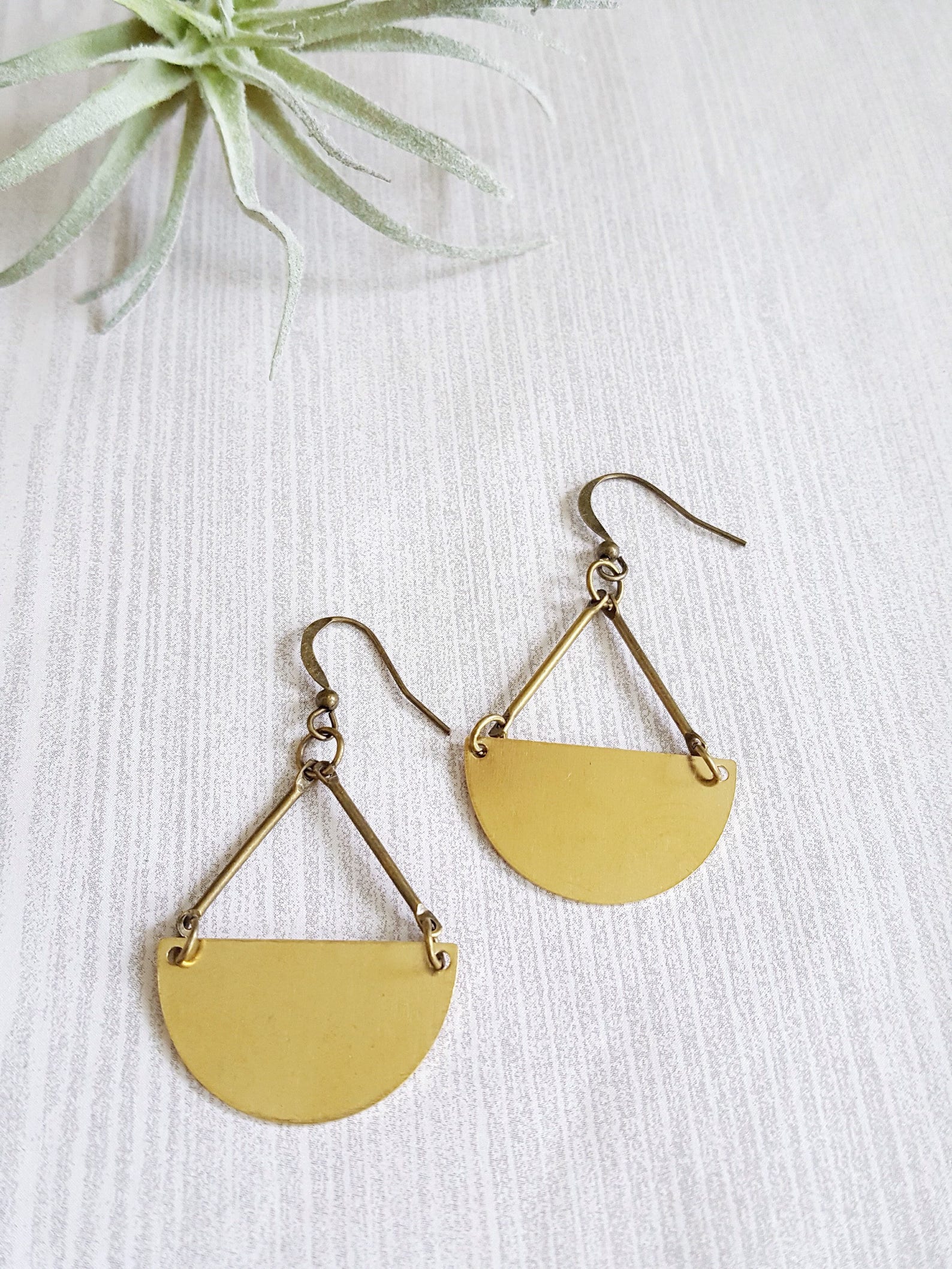 Half Moon Earrings Half Circle Earrings Half Moon Gold - Etsy Canada