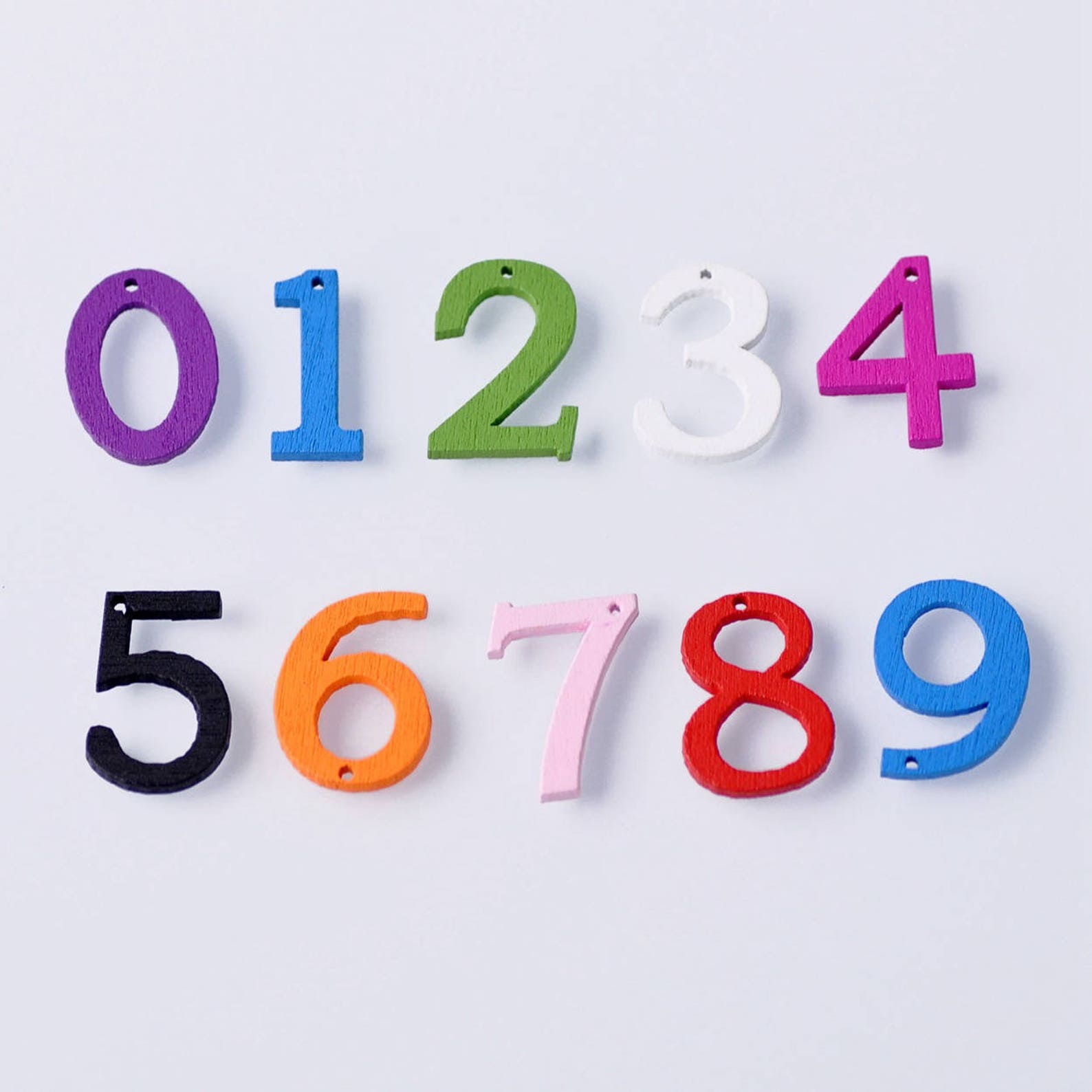100pcs Random Mixed Wooden Letters & Numbers 22mm/20mm Loose Pendant ...