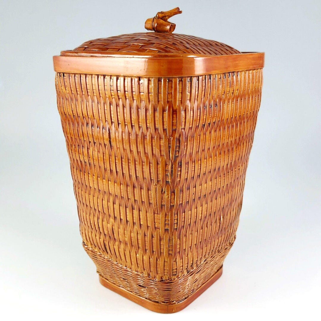 Chinese Lacquered Wicker Box, Hand Woven Bamboo With Fitted Lid ...