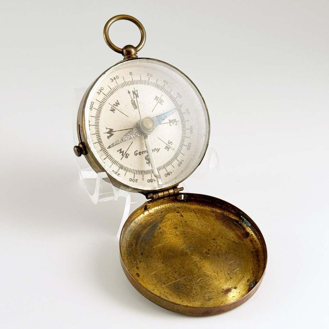 Full Hunter Floating Needle Compass Brass Case Glass Crystal Locking ...