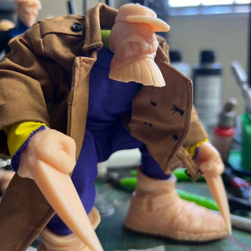 Invincible Conquest Figure - Etsy