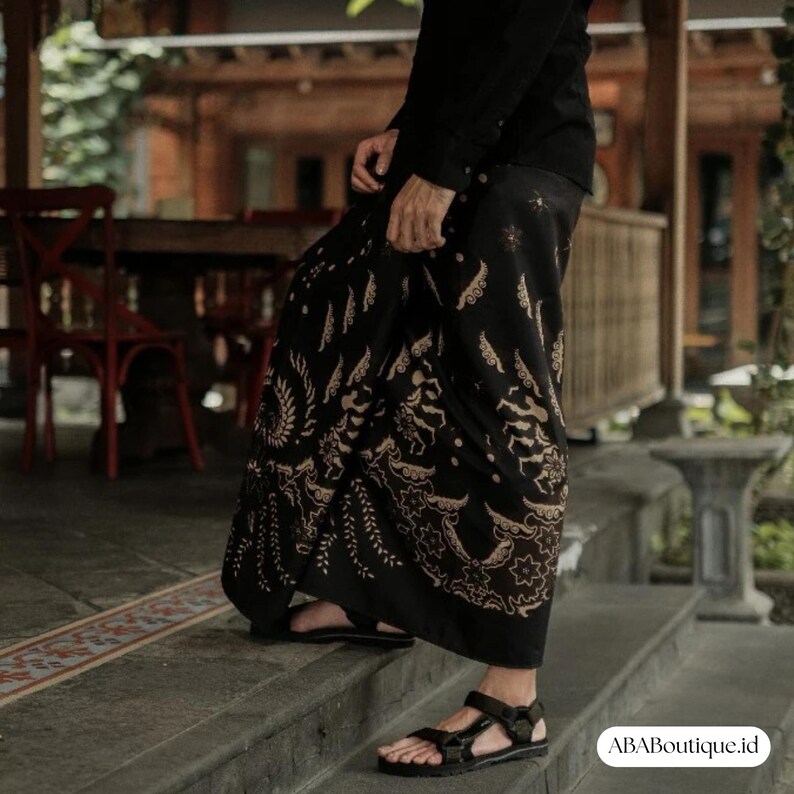 Sarong Batik for Men Muslim Prayer - Print Sarong - Beach Sarong ...