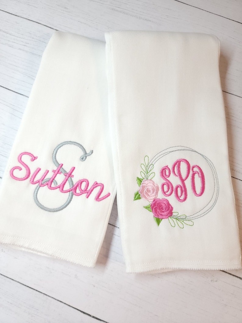 Personalized Burp Cloth Set, Embroidered Girl Baby Gift - Etsy