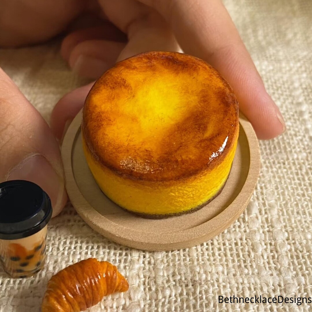 Flavorful Cheesecake Cute Little Cakes Mini Food Mini Desserts 1/12 ...