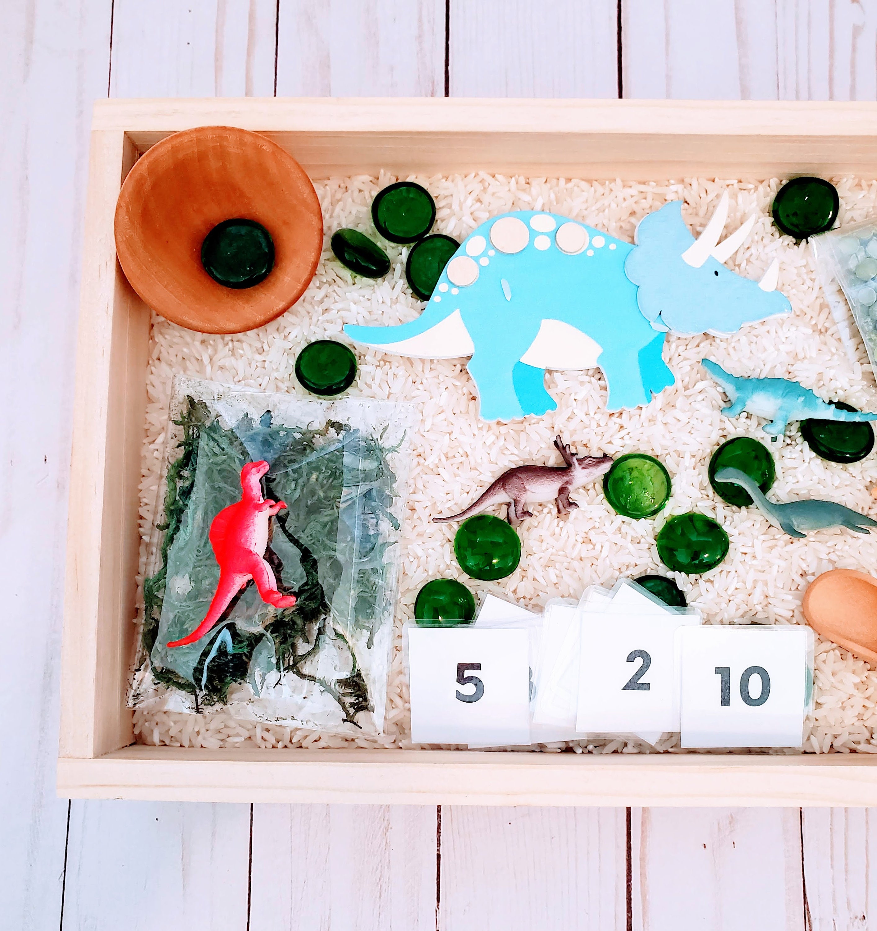 Dinosaur Sensory Bin Kit / Prehistoric Pretend Play Toy / Montessori ...