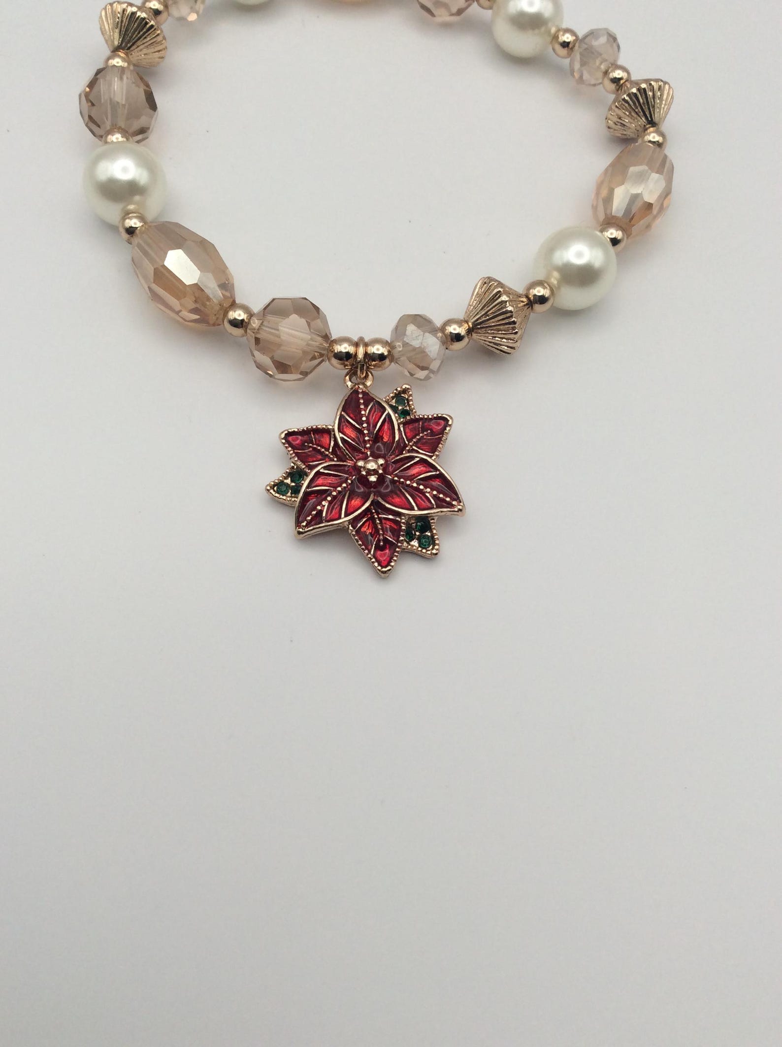 Avon Studio 1886 Festive Stretch Bracelet With Holiday Charm Poinsettia ...