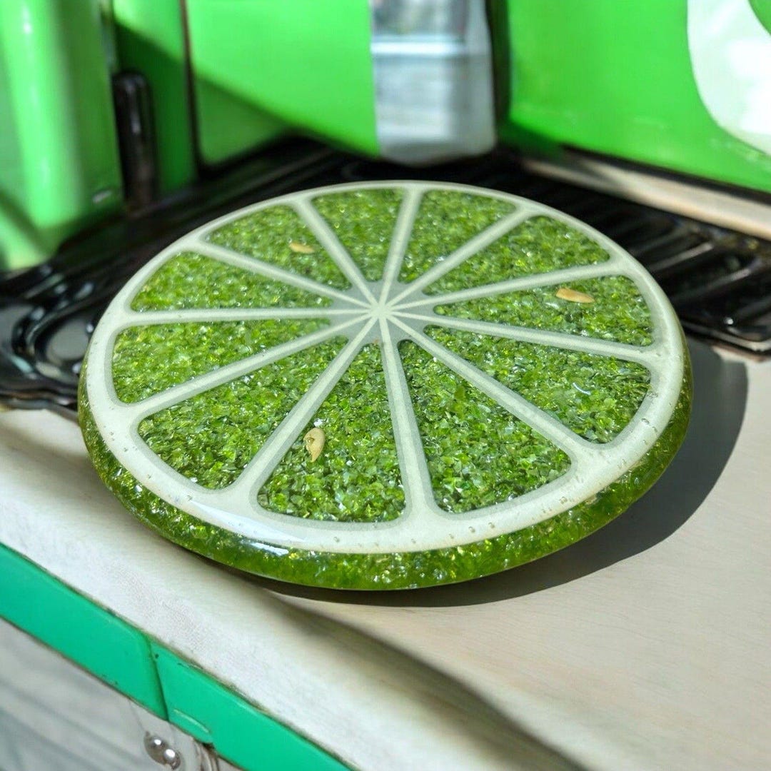 Lime Slice Green Resin & Crushed Glass Footed Trivet 5.5 Vintage ...