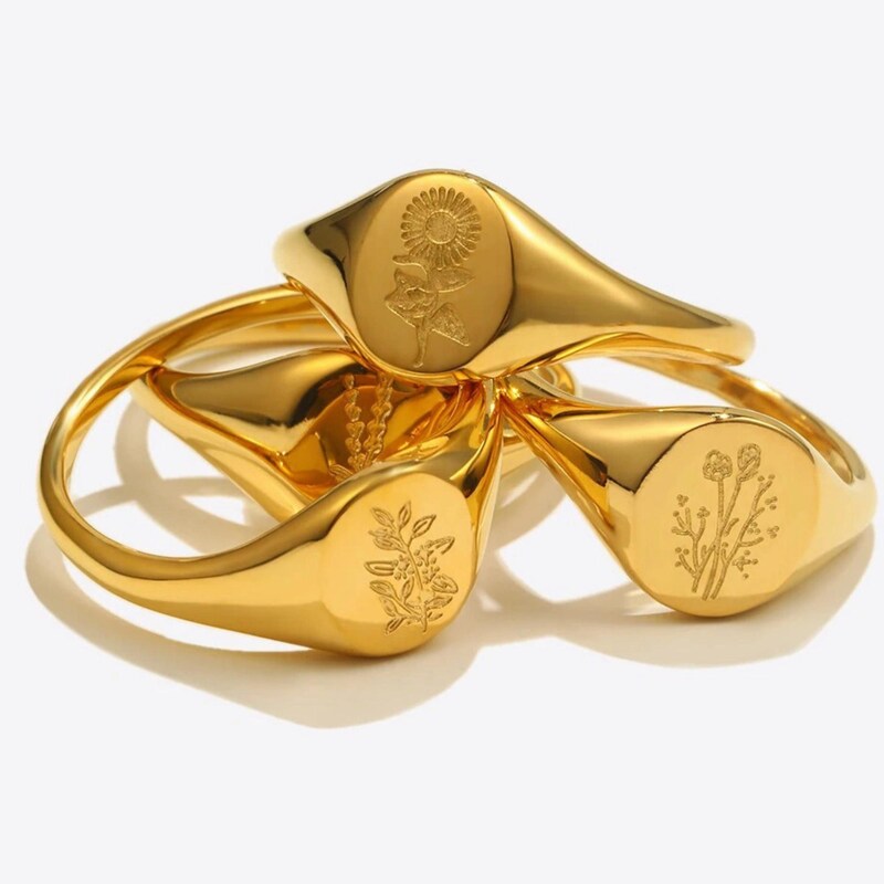 Wildflower Signet Ring - Etsy