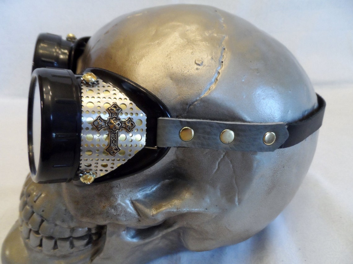 Vampire Hunter Goggles - Etsy