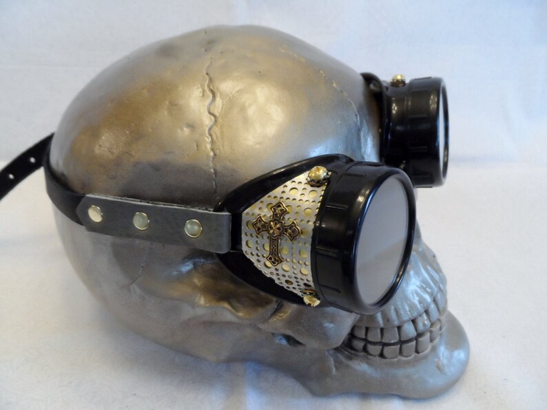 Vampire Hunter Goggles - Etsy