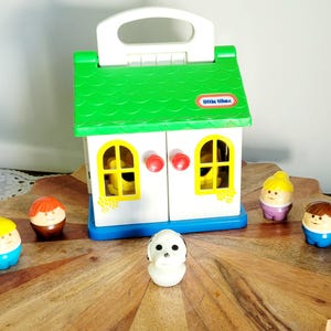 Vintage 1988 Little Tikes Toddle Tots Family House With Figures - Etsy
