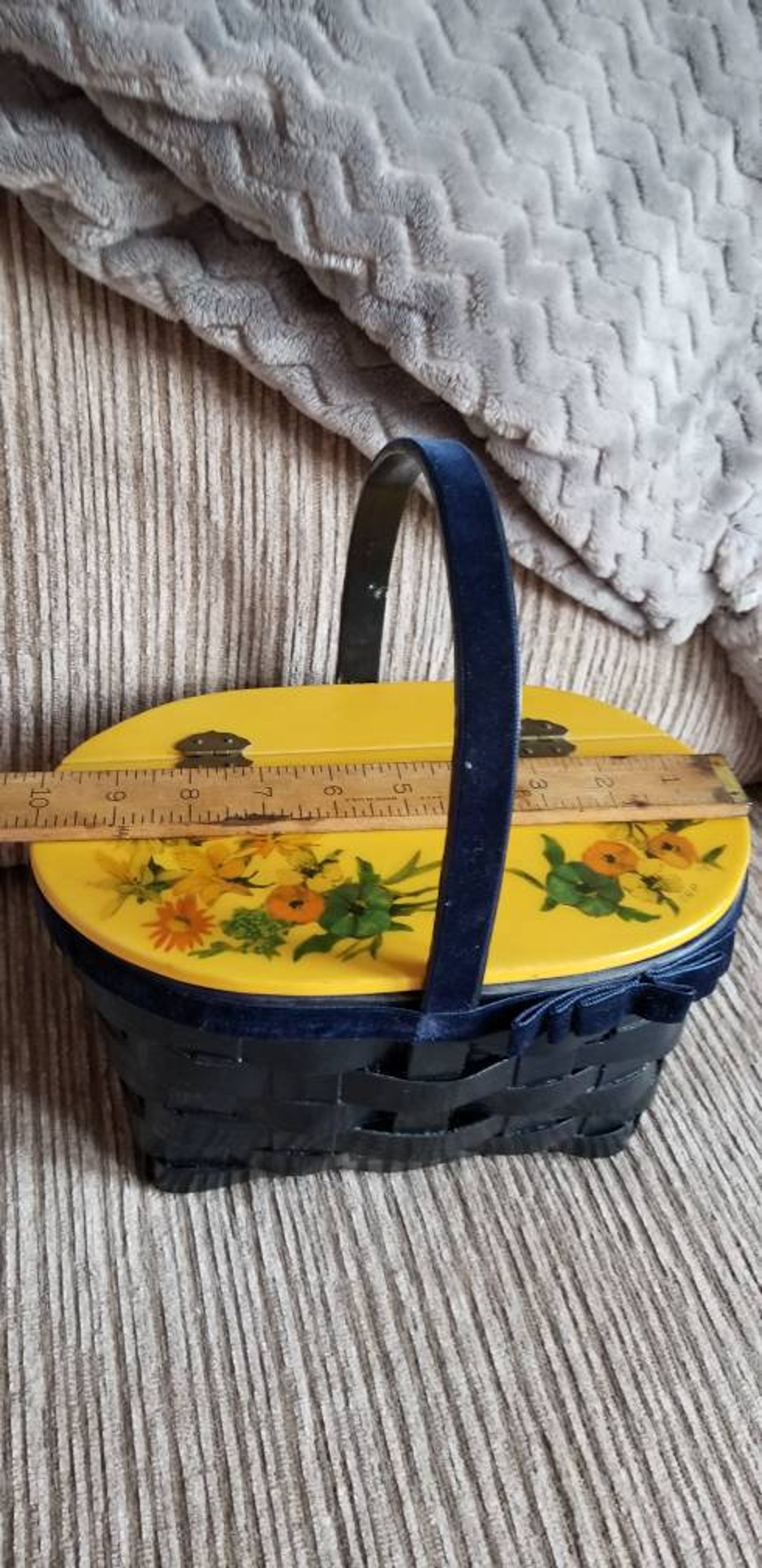 Vintage Basket Purse in Navy W/ Applique | Etsy