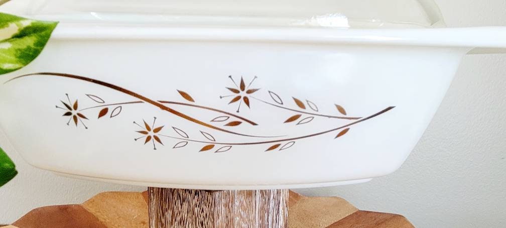 Vintage Pyrex Golden Honeysuckle 2 1/2 Quart Casserole Dish #035 - Etsy