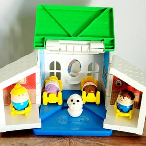 Vintage 1988 Little Tikes Toddle Tots Family House With Figures - Etsy
