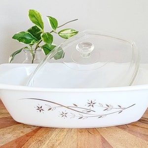 Vintage Pyrex Golden Honeysuckle 2 1/2 Quart Casserole Dish #035 - Etsy