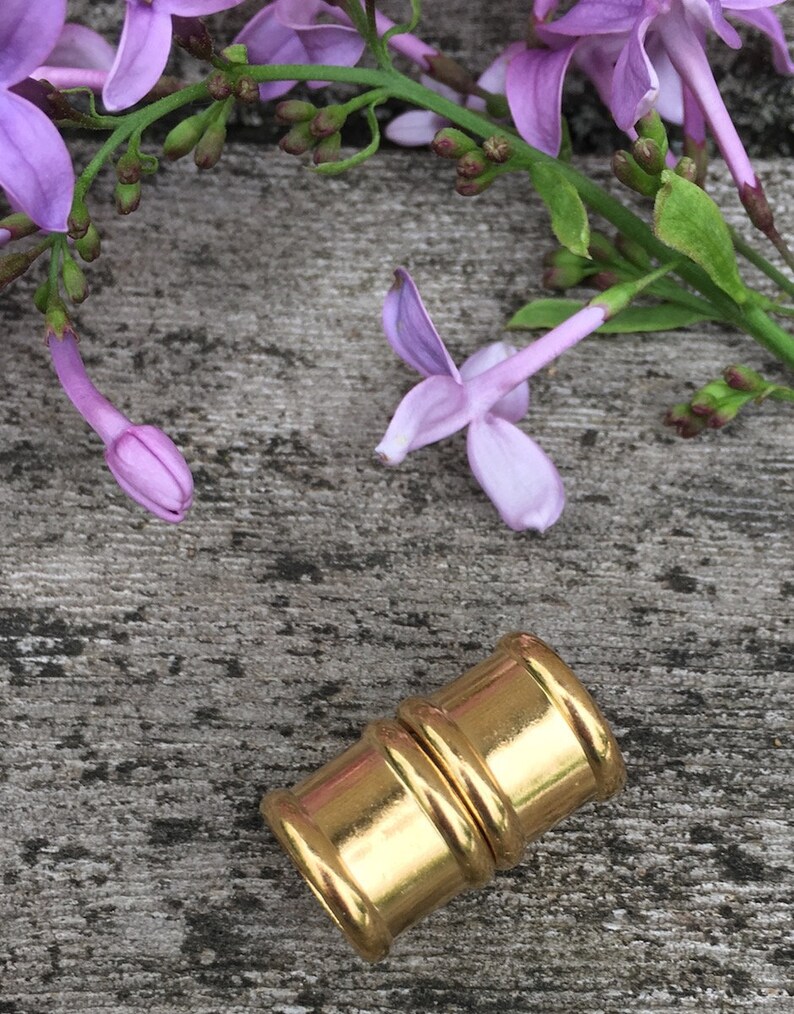 Three Pieces - 8 Mm Barrel Closure Style Magnetic Silver or Gold Clasp ...