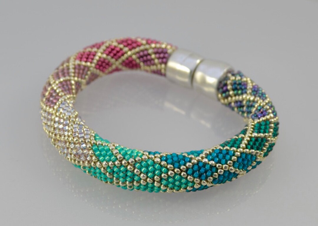Ombre Bracelet Kit and Pattern in Single Stitch Bead Crochet - Etsy