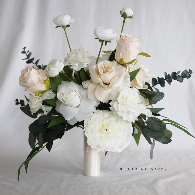 A Bokay of Flowers - Etsy