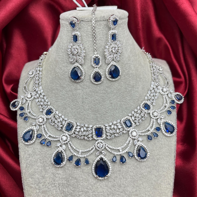 Conjunto de joyería nupcial india de piedra azul: collar Kundan de ...