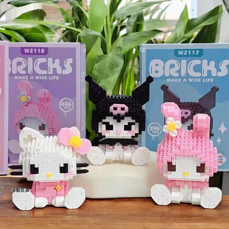 Sanrio Bricks Figure | Hello Kitty, Kuromi, My Melody, Cinnamoroll ...