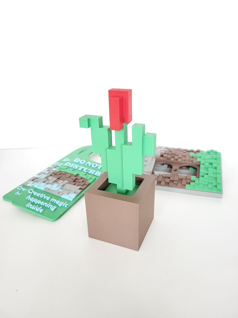 Gaming Inspired Pixelated Tulip With Pot, Gaming Style Flower, Desk ...