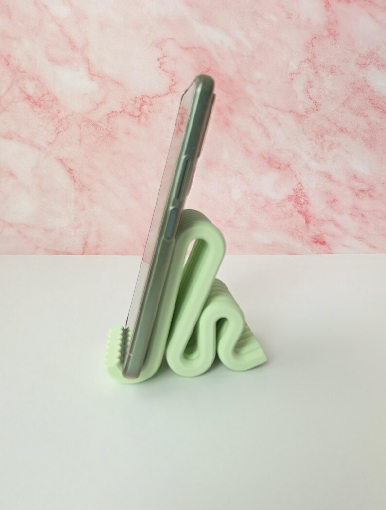 Modern Wavy Phone Stand, Minimalist Desk Organizer - Etsy