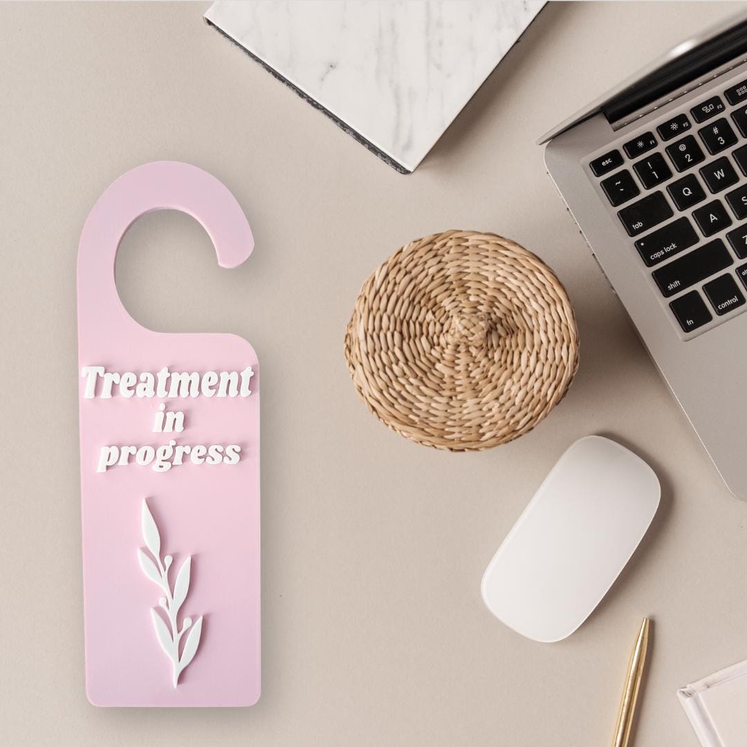 Treatment in Progress Door Hanger for Beauty Salons, Lash Technicians ...