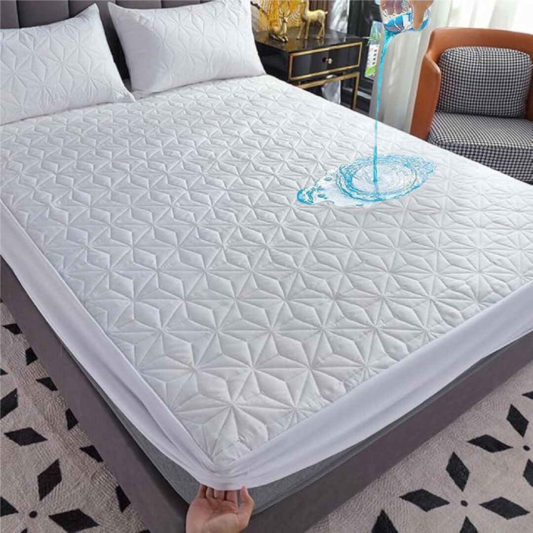 Queen Waterproof Mattress Protector – Hypoallergenic & Plush 200GSM ...