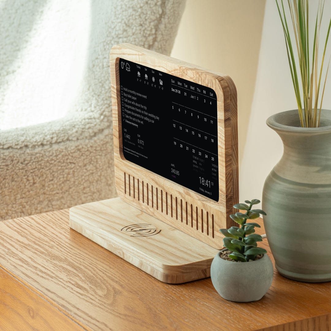 Family Organizer Display – Handcrafted 10″ Dakboard With To-do List ...