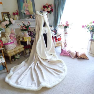Boudoir Bridal Cape Pageant Train Extra-long 55"/100" Champagne / Ivory ...