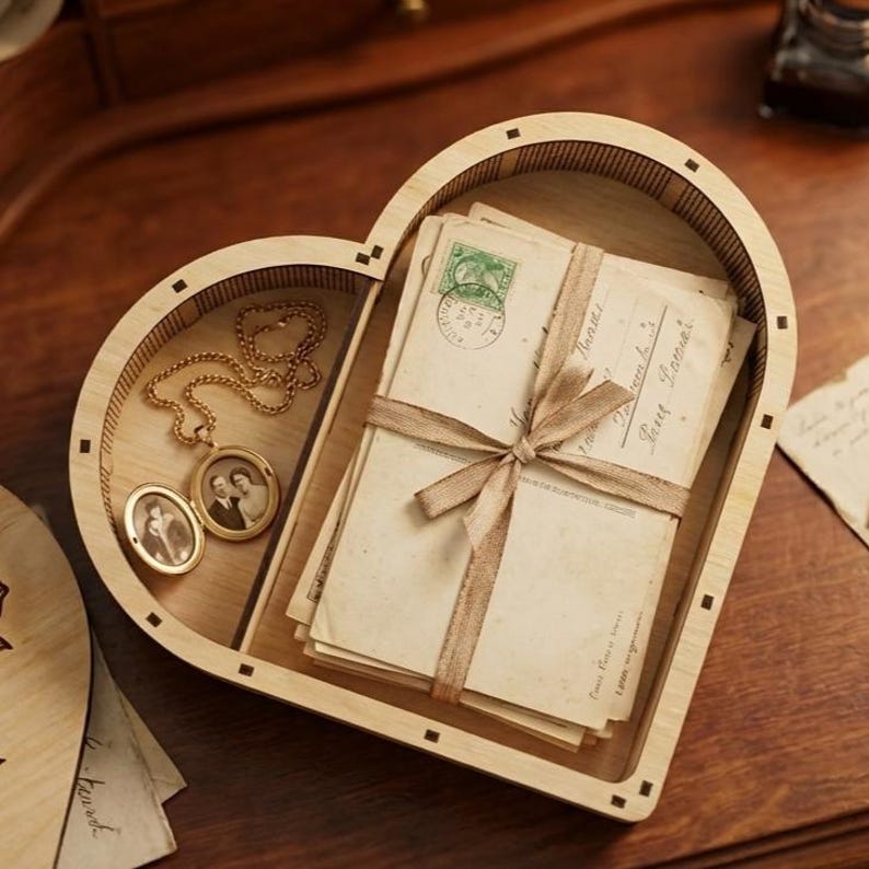 Valentine Heart Box SVG | Laser Cut Memory Box File | Wedding Photo ...